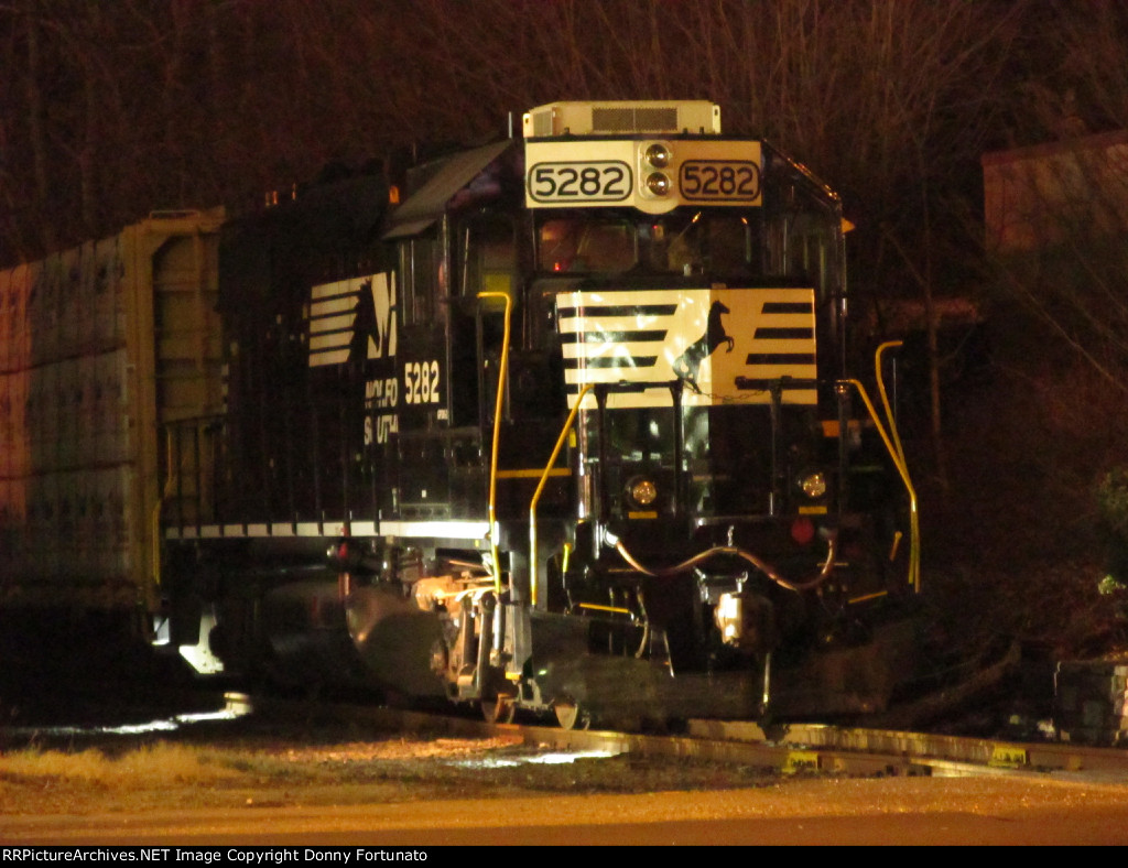 CSAO SA31 on Break with NS 5282